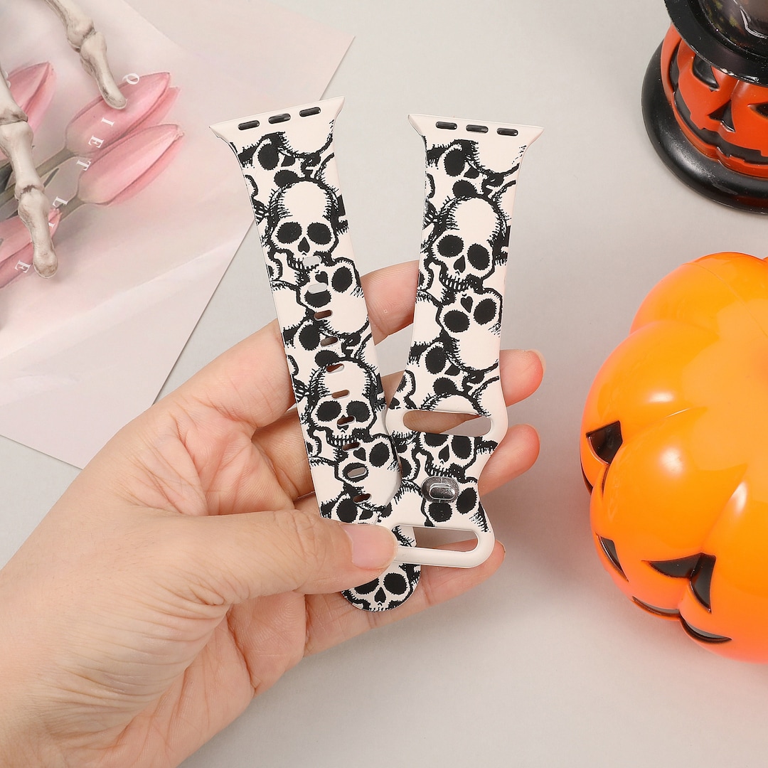 Skull Engraved Silicone Apple Watch Band 40mm 38mm 41mm 42mm 44mm 45mm ...