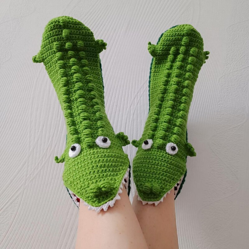 Crocodile Socks - Etsy