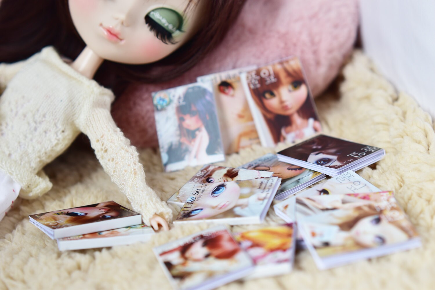Miniature Magazines Printables 1 For Doll house 1/6 1:6 | Etsy
