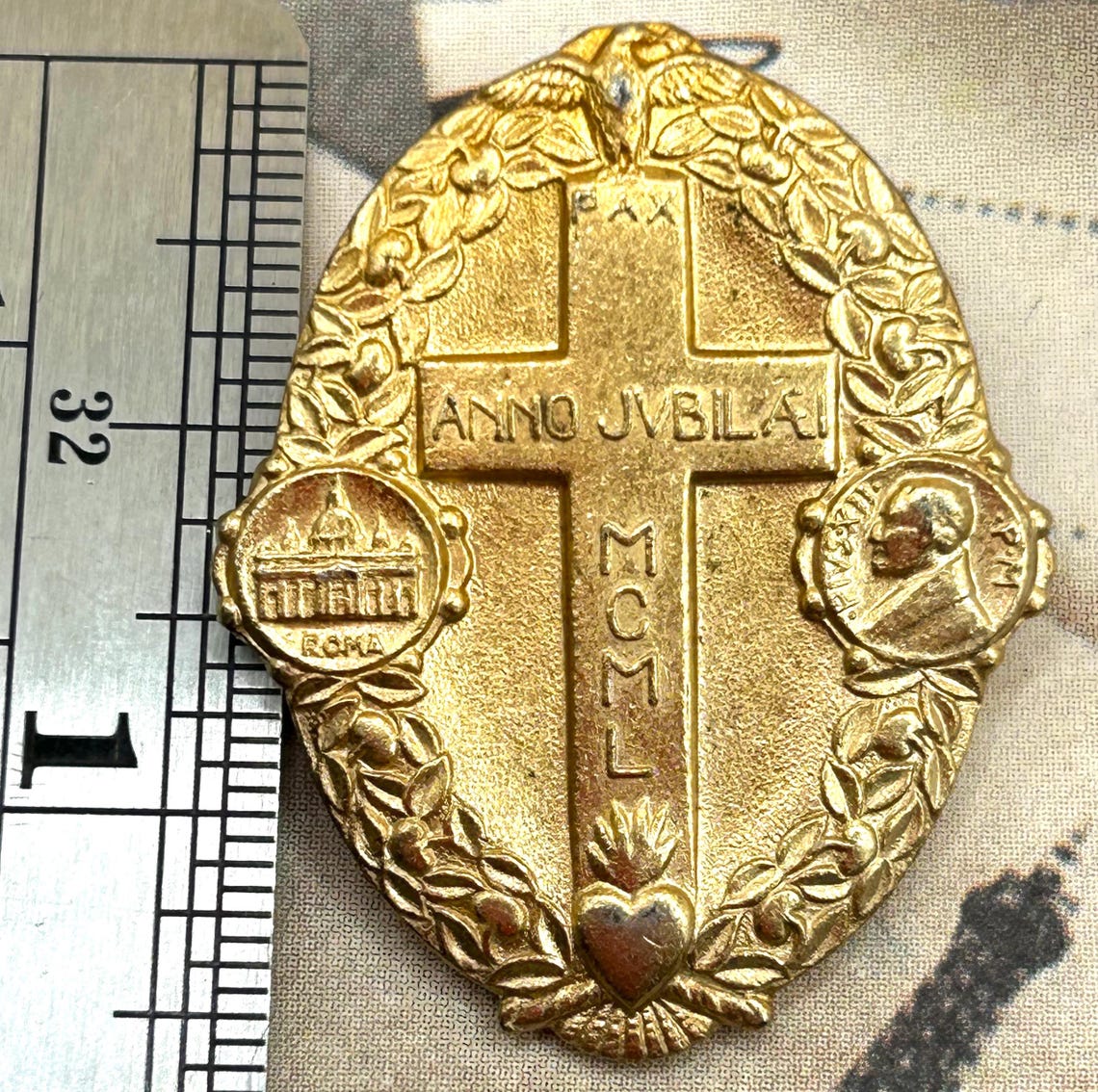 Vintage 1950 Pope Pius XII Jubilee Pin, Gold Tone Vatican Brooch - Etsy