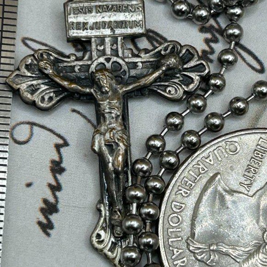 Vintage Religious Catholic Crucifix Pendant Necklace Silver Plate ...