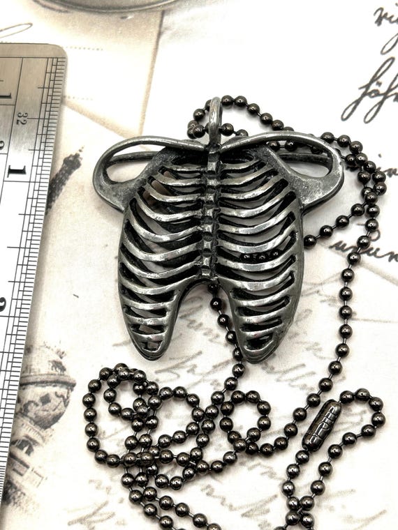 Vintage Goth Gothic Skeleton Rib Cage Dark Metal Larg… - Gem