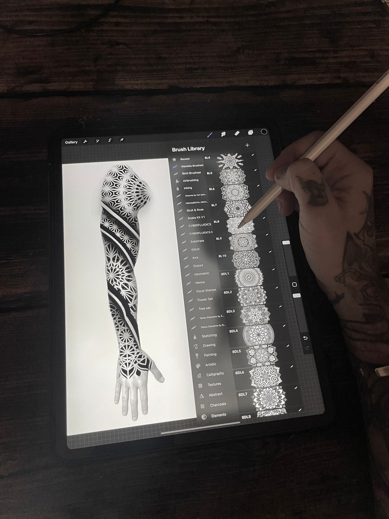 Mandala Brush Set for Procreate - 150 Ready to Use Mandalas in a Mixture or Ornamental and ...