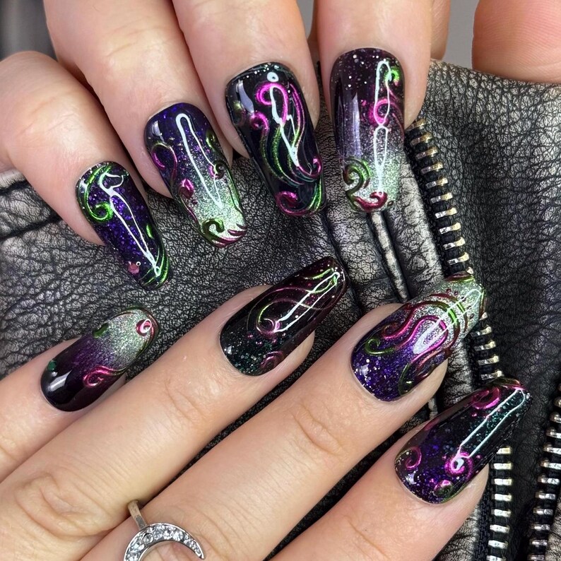 Purple Cauldron Smoke Halloween Press on Nails Galaxy Gradient With ...
