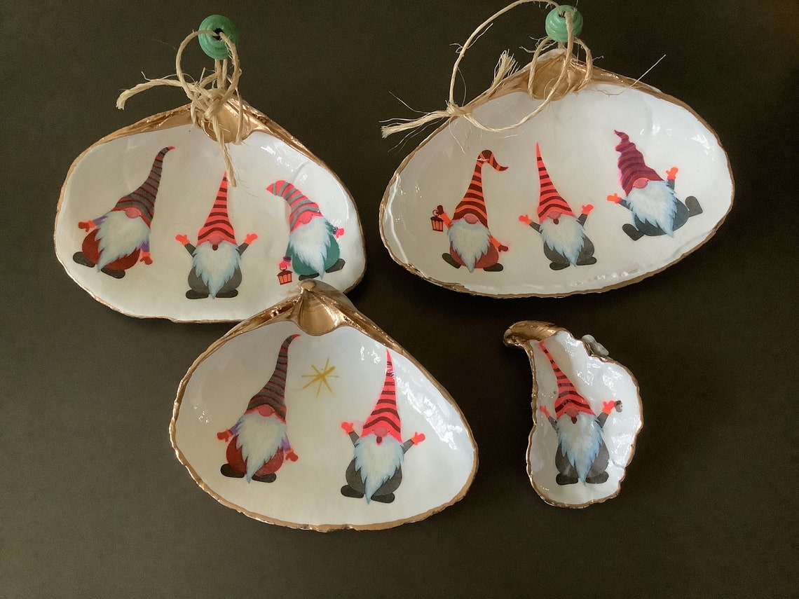Christmas Tree Ornaments, Scallop/clam Shells,decoupage/hand Painted ...