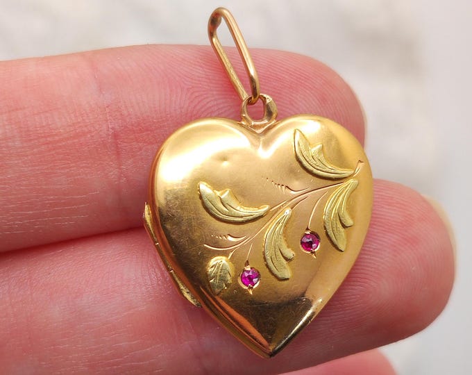 18kgold Antique Heart Locket Photo Holder: Green Gold, Ruby. Art ...