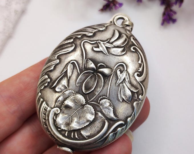 1880-1900 German Silver Locket, Monogram. Decorative Compact&mirror ...