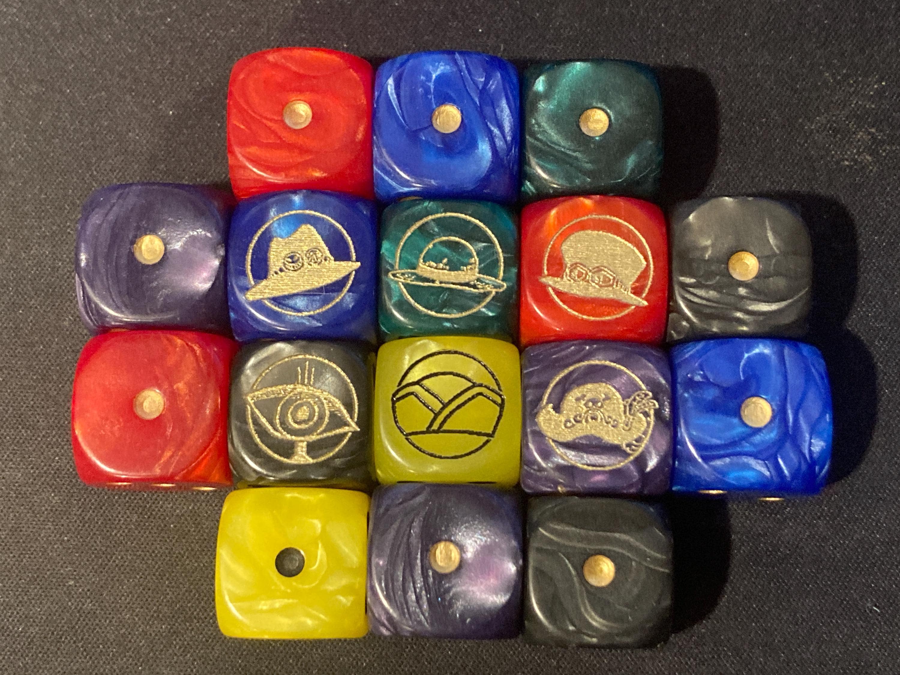 OP-13 Hat D6 Dice | Luffy Ace Sabo Roger Imu Bonney | Engraved One ...