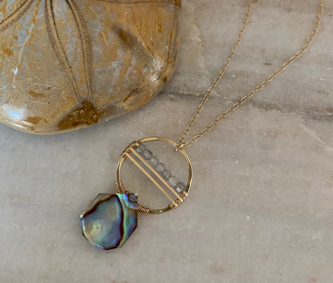 NECKLACE Abalone / Mother of Pearl and Labradorite / Shell and Gold ...