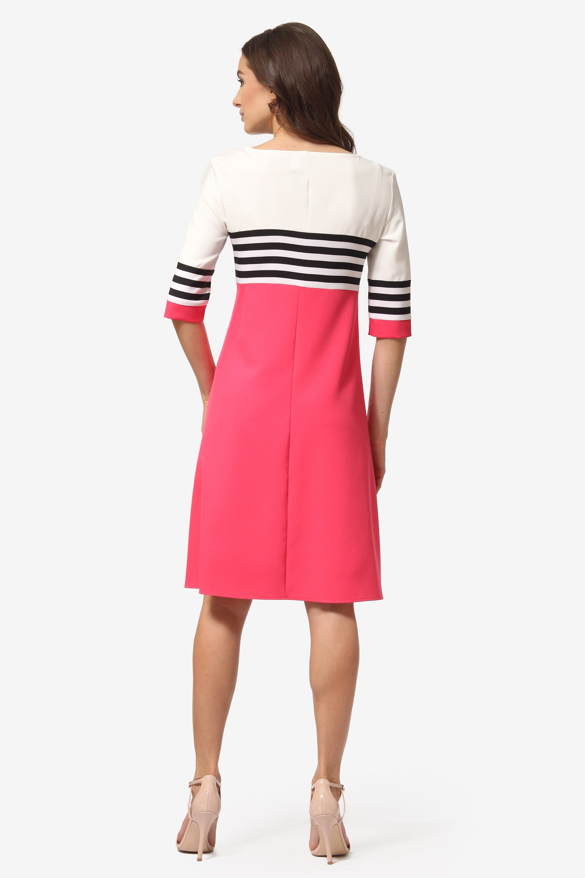 Dress With A-line Silhouette, Waistline Seam, and 3/4 Sleeves. - Etsy