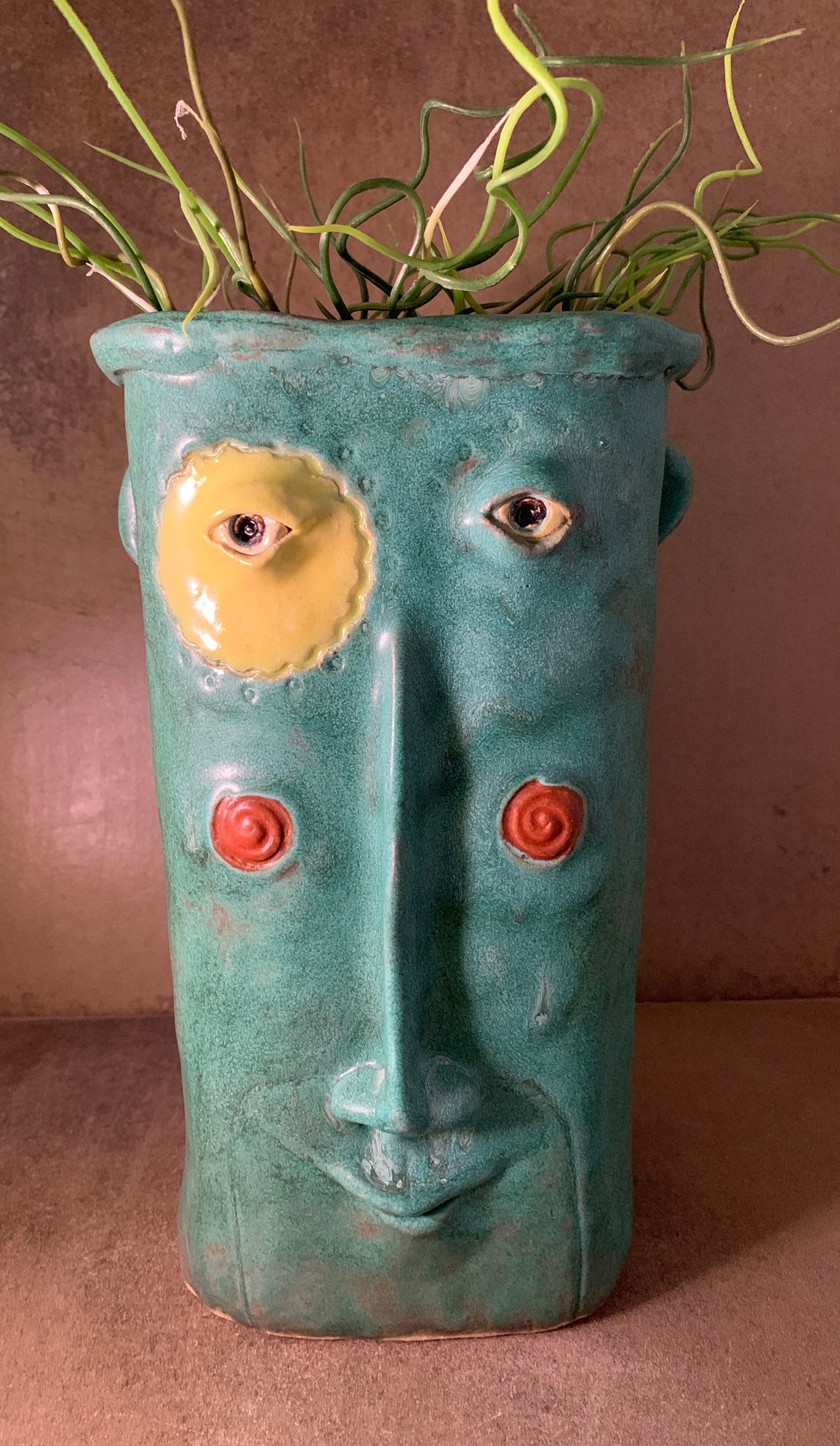 Large Face Planter - Antique Green