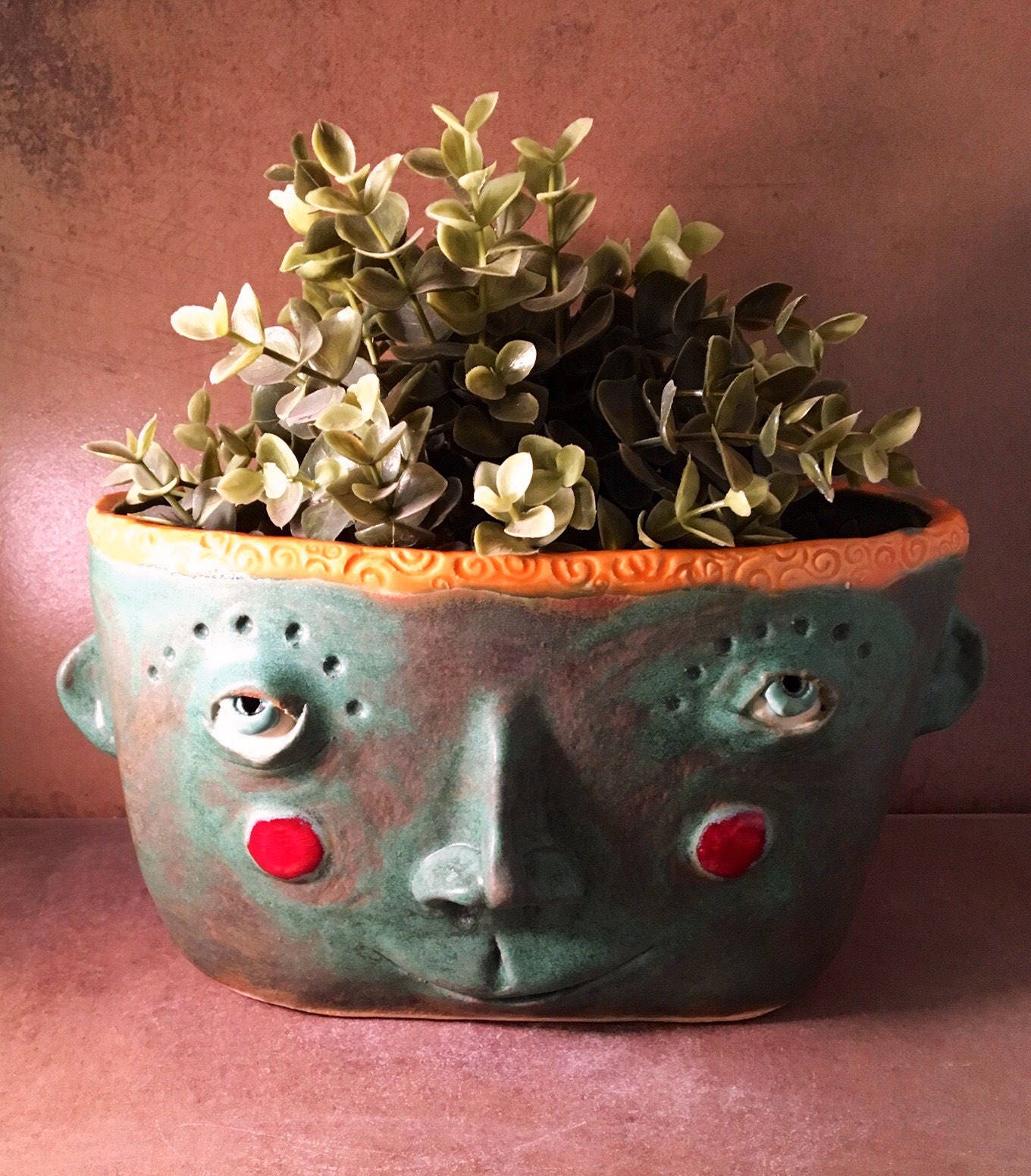 Medium Face Planter - Always Looking Up