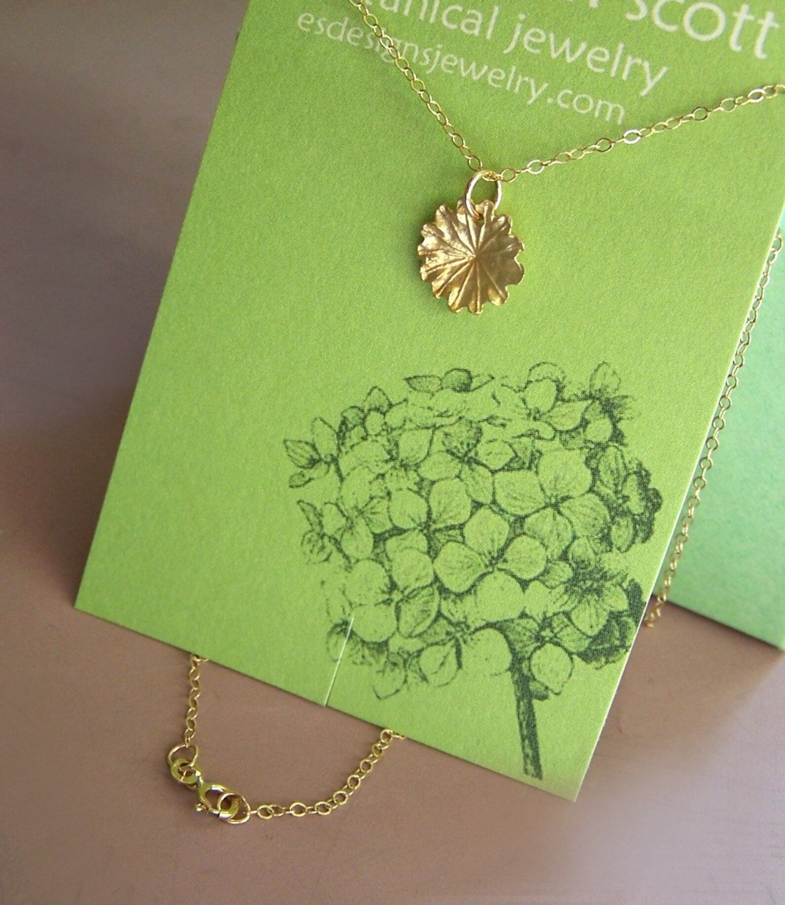 Poppy Flower Necklace in 14k Yellow Gold Tiny Poppy Charm - Etsy