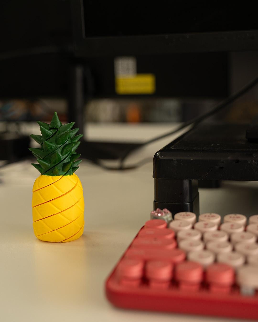 Pineapple Spinning Fidget Toy 3D Printed Desk Toy, Stress Relief ...
