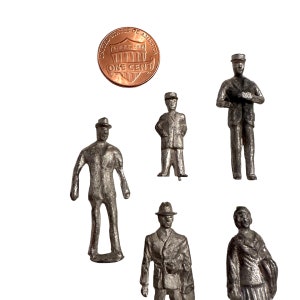 1pc TINY METAL PERSON Vintage 1950s Hand Cast Miniature People Doll ...