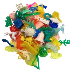 12pcs VINTAGE PLASTIC CHARMS Miniature Vending Toys Cracker Jack Type ...