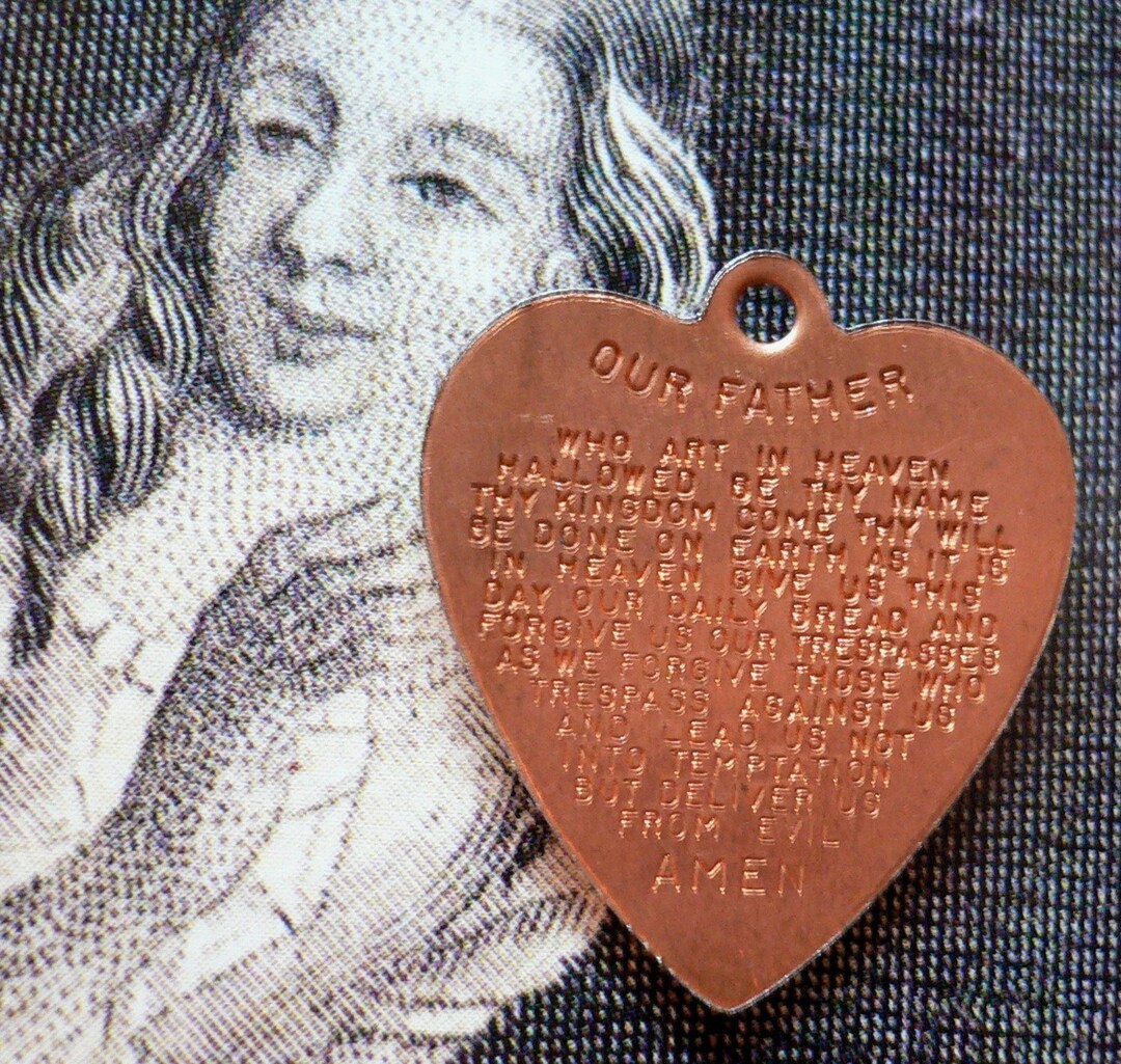 LORDS PRAYER MEDAL 7/8" Vintage Good Quality Heart Shaped Religious ...