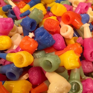 5pcs TINY BUBBLE PIPES Vintage Scary Faces Plastic Monsters Soap Pipe ...