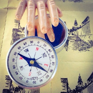 MINIATURE COMPASS MIRROR 1 Vintage Tiny Metal Working Piece Old Store ...