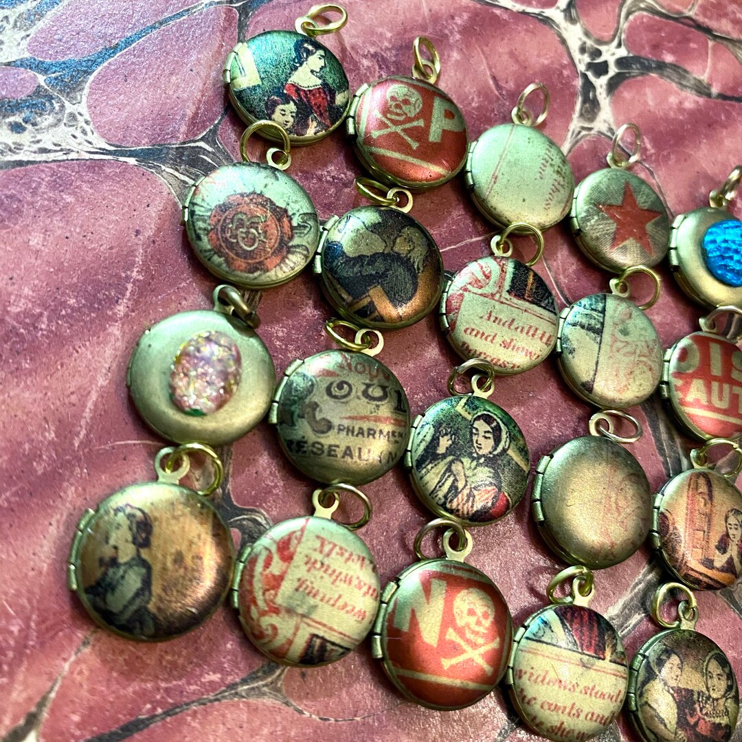 1pc VICTORIAN MINIATURE LOCKET Tiny Charm Ephemeral Pendant Mini Images ...