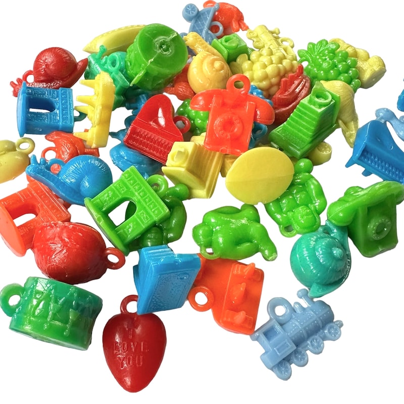 Vintage Plastic Toys - Etsy