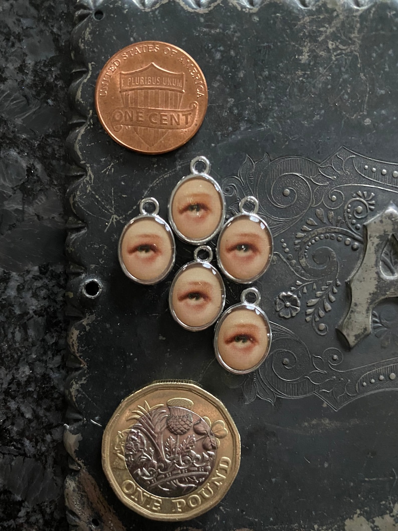 5pcs MOURNING EYE CHARMS Tiny Custom Made Vintage Faux - Etsy