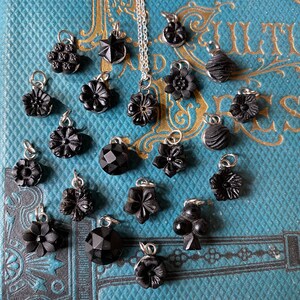 1pc VICTORIAN MOURNING CHARM Vintage Tiny Genuine 1880s Antique French ...