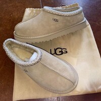 Custom Uggs - Etsy