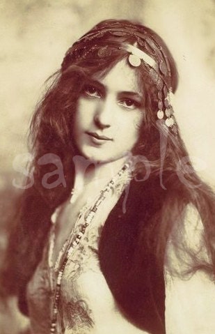 Vintage Gypsy Photography