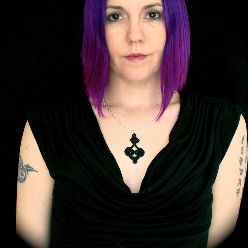 Tatted Pendant Necklace Whorls - Etsy