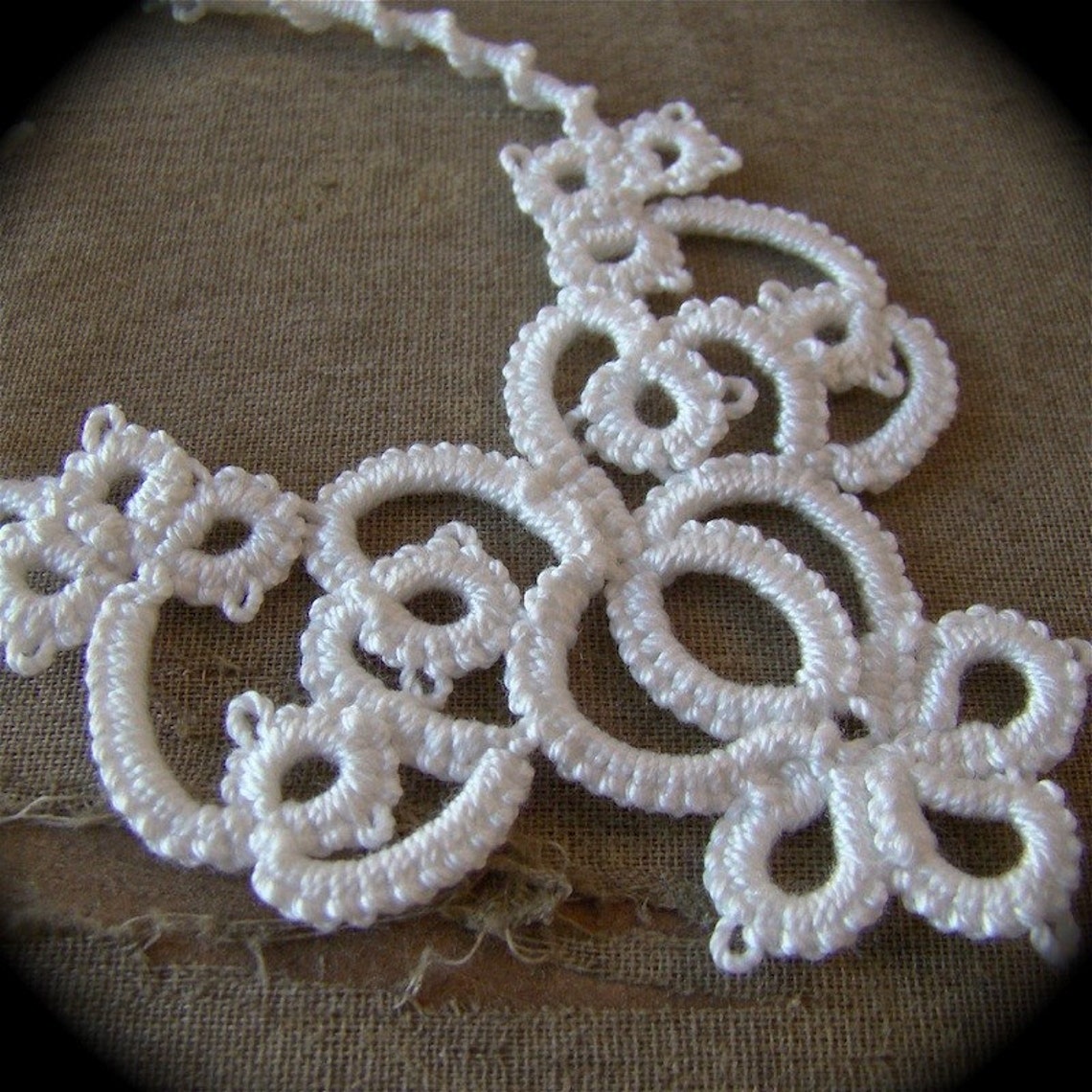 Tatted Lace Necklace - the Bride's Garden - Etsy