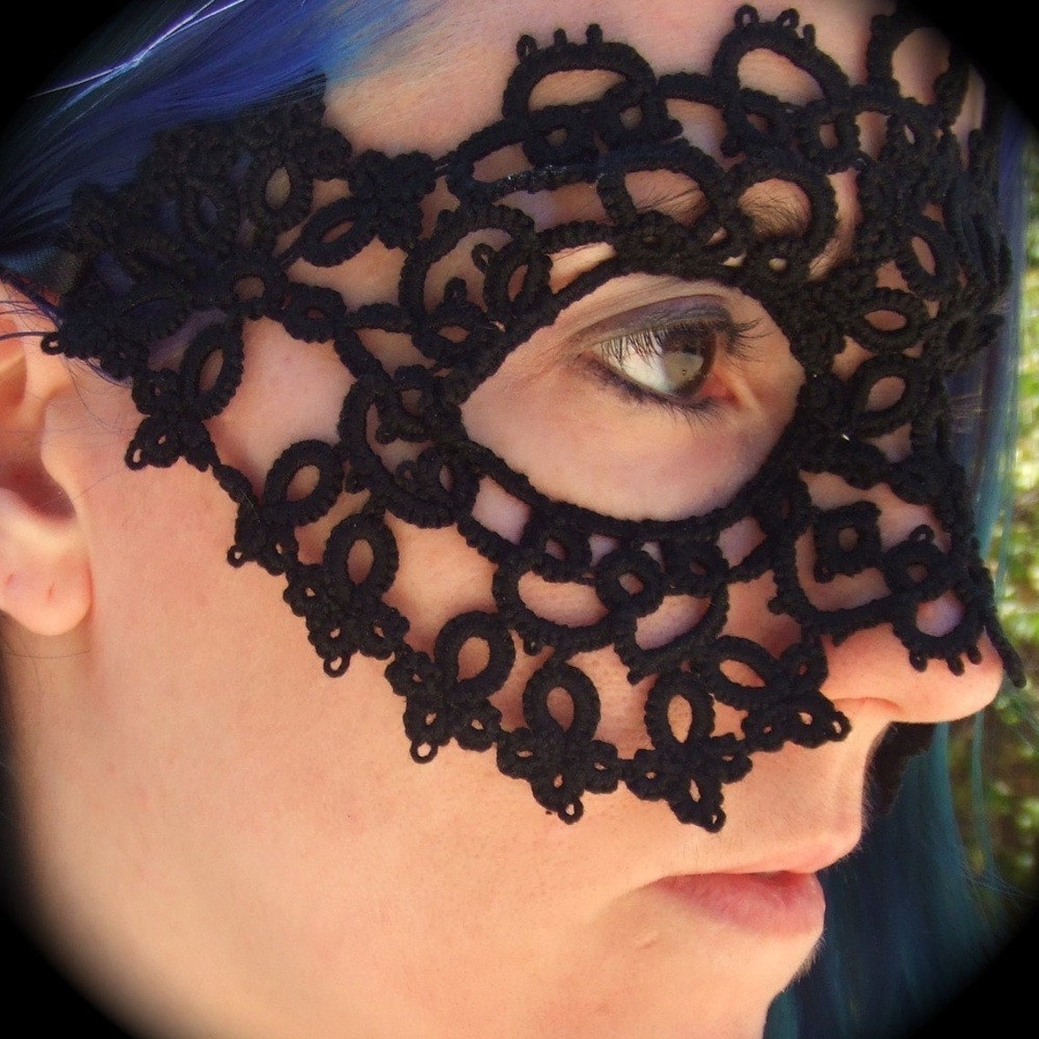 Tatted Lace Mask - as the World Falls Down - Etsy