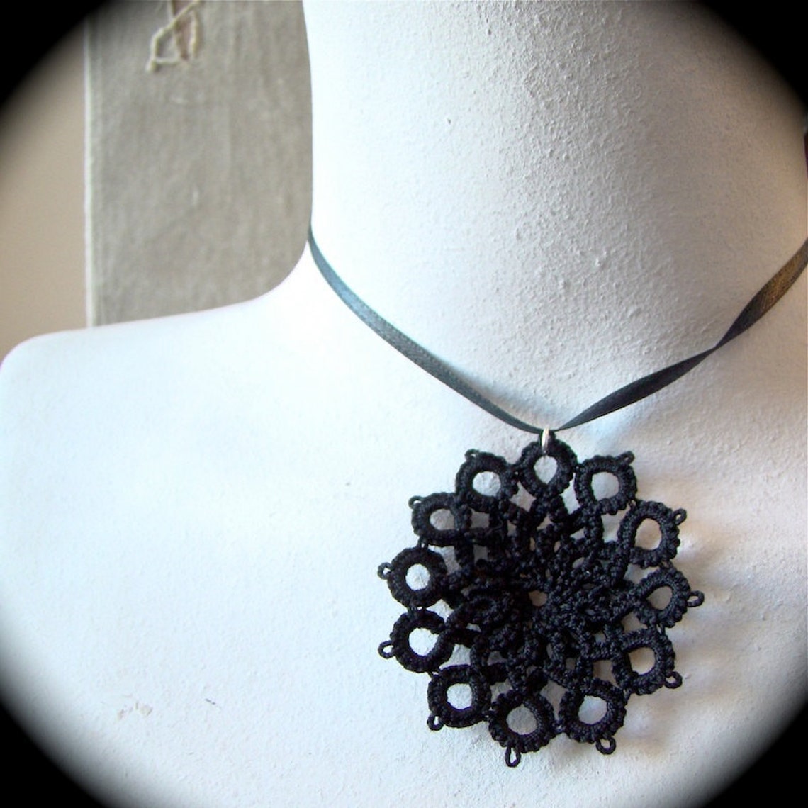 Tatted Lace Pendant the Center Medallion | Etsy