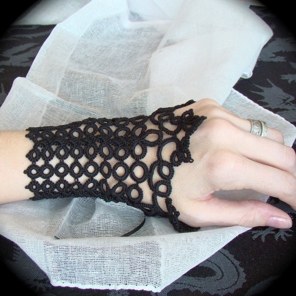 Tatted Lace Gauntlet Bracelet Victorious - Etsy
