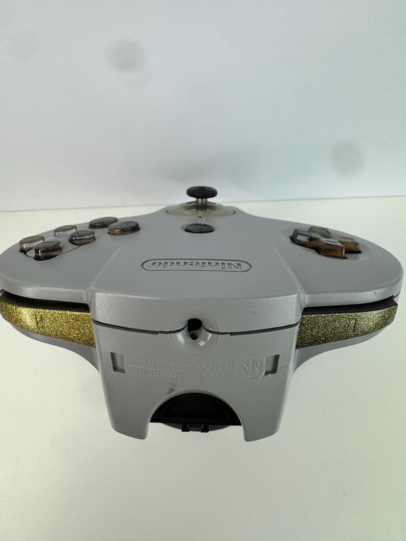 N64 “corrupted Triforce" Full Button Set, Gold and Black - Etsy