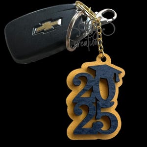 2025 Graduation Keychain Gift Graduation Gift for Teen Custom School ...