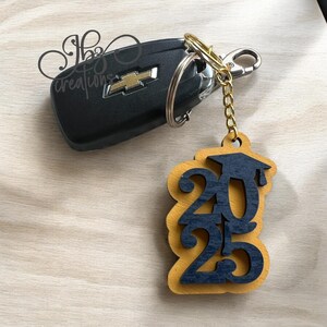 2025 Graduation Keychain Gift Graduation Gift for Teen Custom School ...