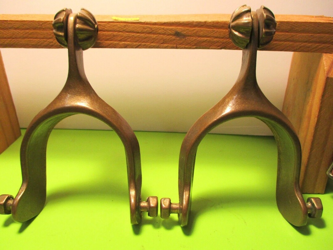 WEIRD UNUSUAL Cast Iron Heavy ~hale Humane Pat Pending~ USA Riding ...