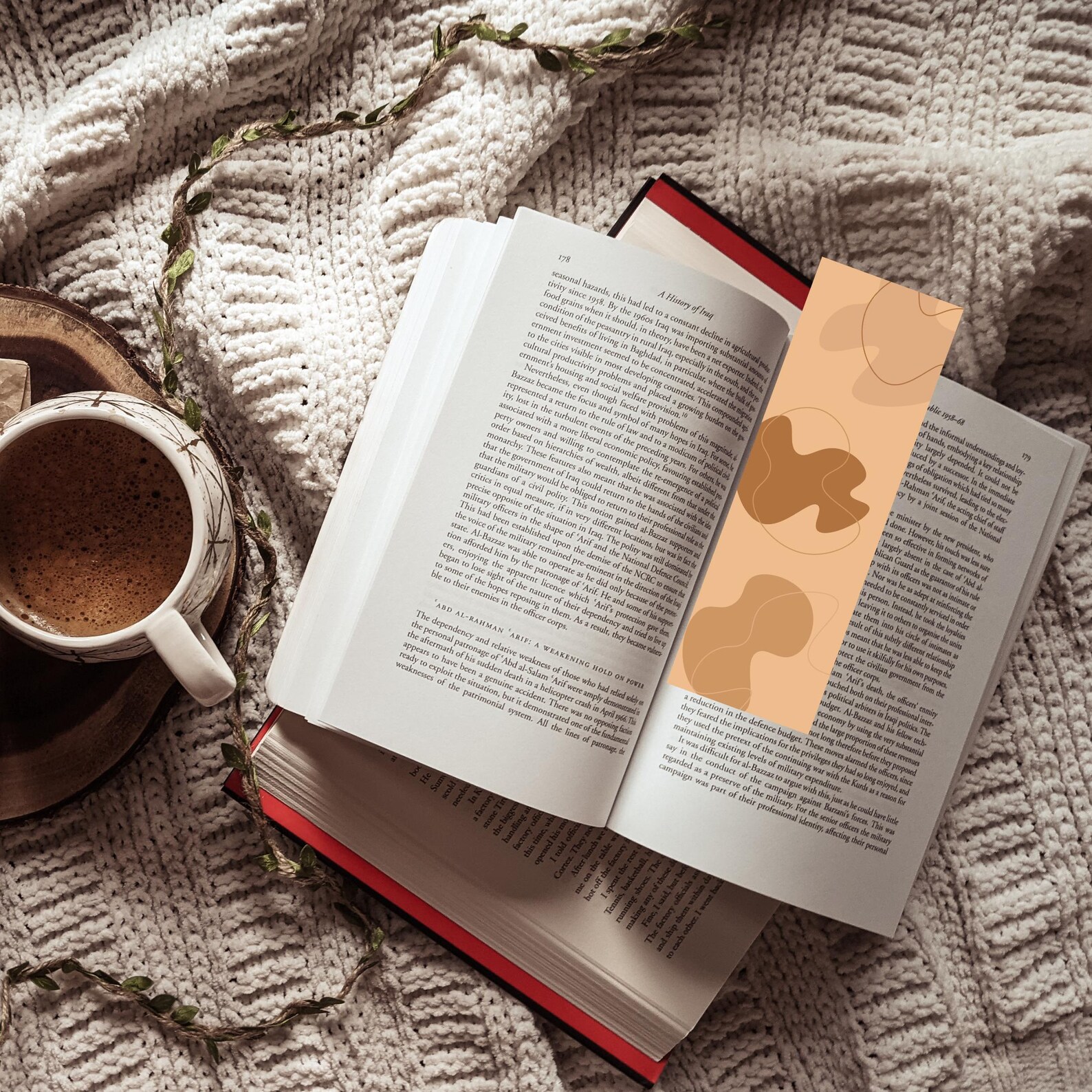 Bear Aesthetic Printable Bookmark - Beige Bookmark With Floral Art ...