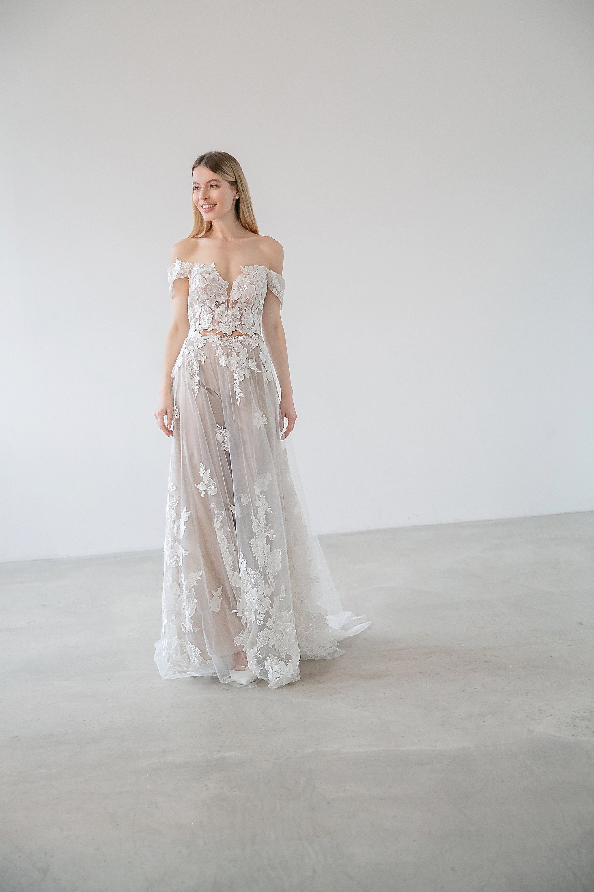 Jasmine Removable Lace Overskirt, Bridal Overskirt, Lace and Tulle ...