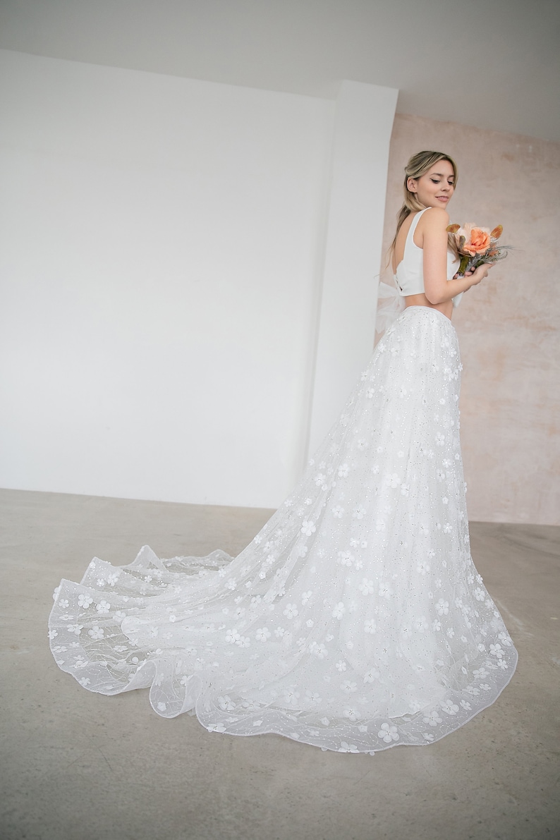 Removable Floral 3D Lace Overskirt With Horsehair Trim, Sparkle Floral ...