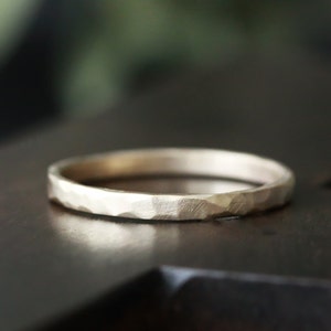 Rustic Carved Band, 14k Gold Ring, Wedding Band, Everyday Ring, Solid ...