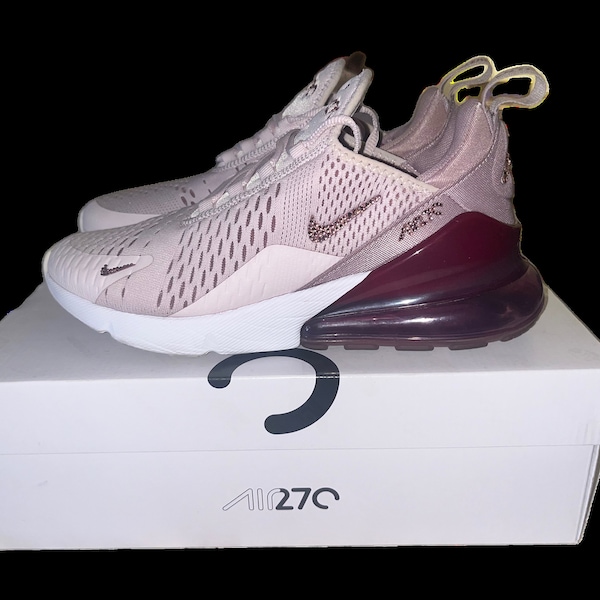 Nike Air Max 270 Woman - Etsy