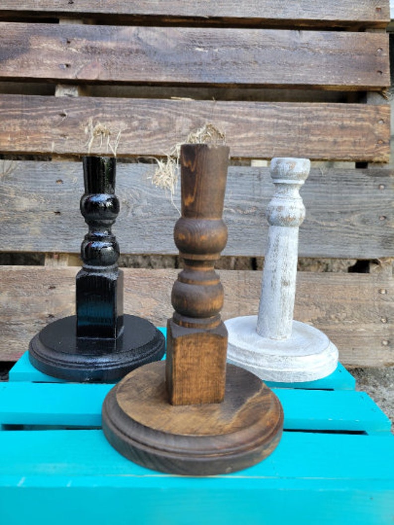 Derby Bugler With Spires Table Topper - Etsy