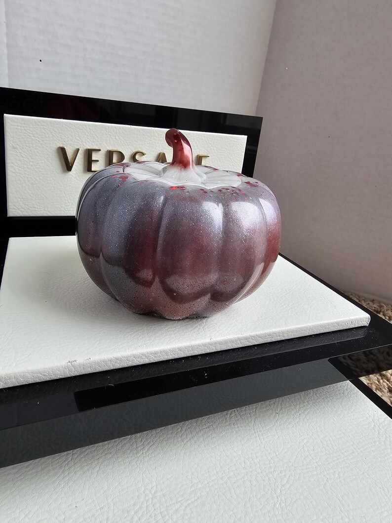 Handmade Glitter Epoxy Resin Pumpkin: Halloween Trinket Box. Halloween ...