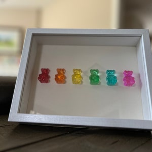Rainbow Gummy Bear Resin Wall Art (8.5"x6.5"), Gummy Bear Pop Art ...