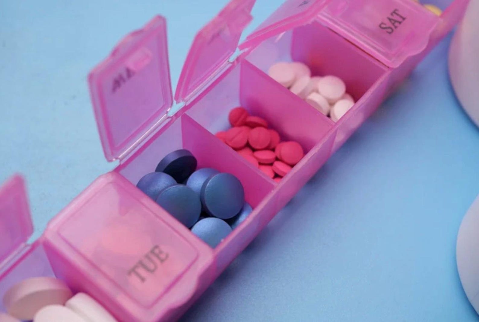 Medication Log Printable | Daily Pill Tracker | Prescription Schedule ...
