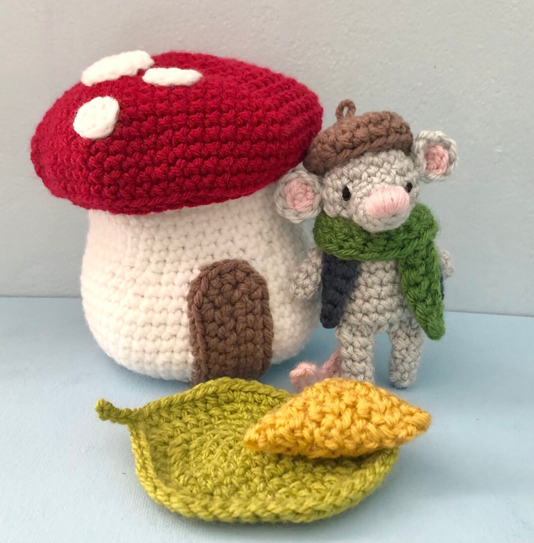 Amigurumi Crochet Mouse With a Mushroom House Pattern Set Digital ...