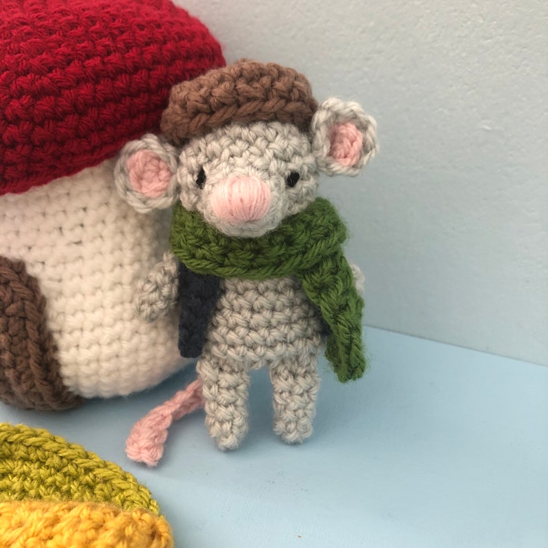 Amigurumi Crochet Mouse With a Mushroom House Pattern Set Digital ...