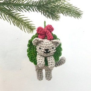 Amigurumi Crochet Cat in a Wreath Christmas Ornament Pattern Digital ...